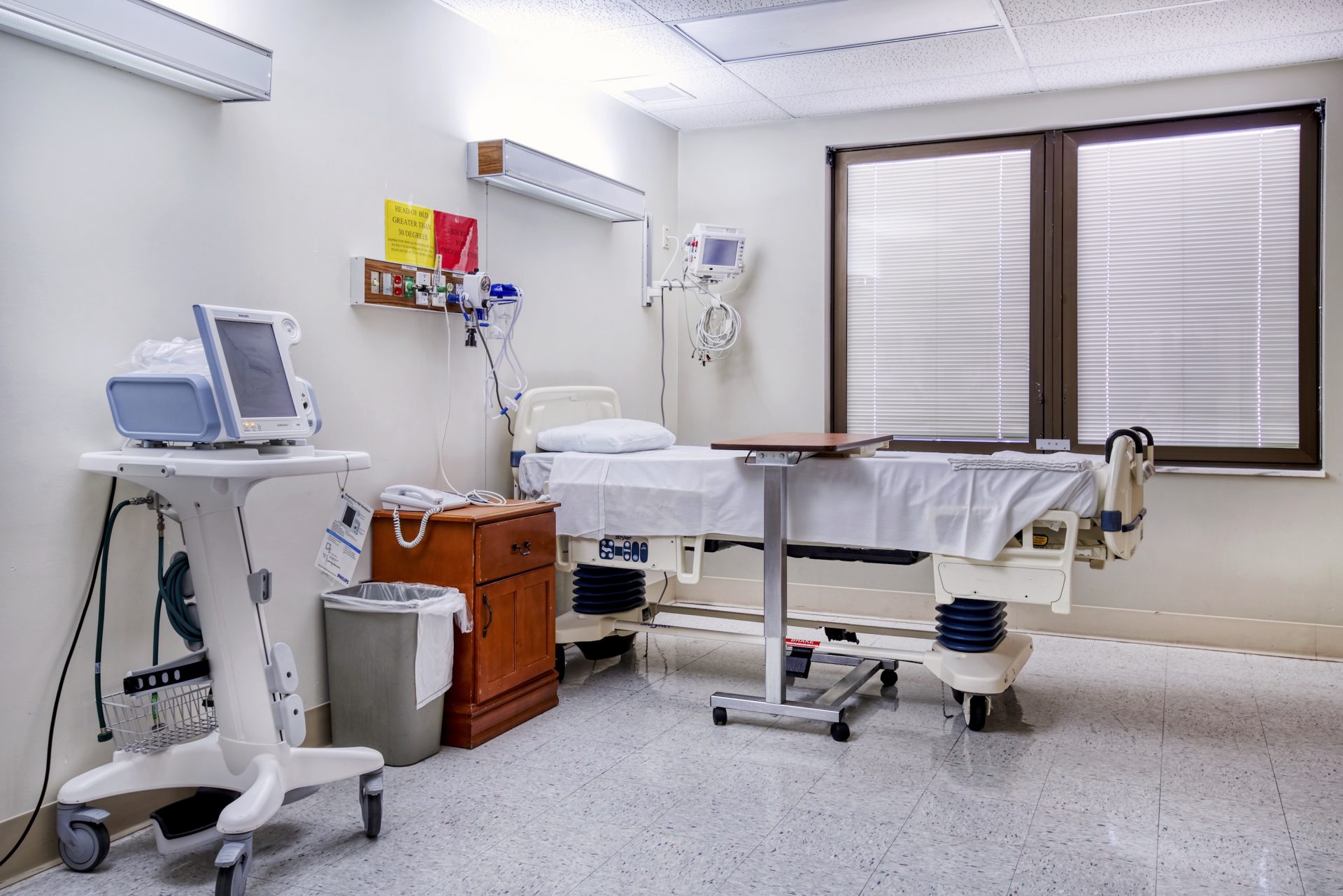 AMG Specialty Hospital - Long-Term Acute Care - Albuquerque